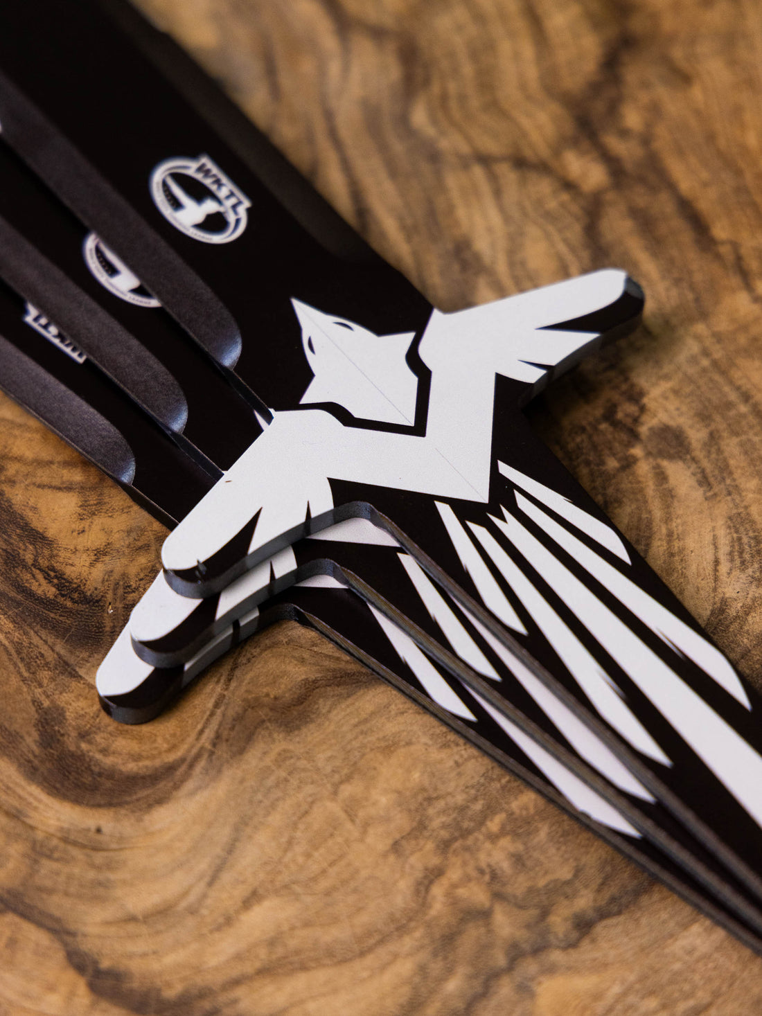 Sparrowhawk Throwing Knife: Winged Assassin